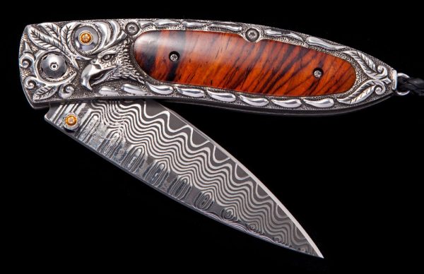 William Henry Limited Edition B05 Sovereign Knife - Scrimshaw Gallery