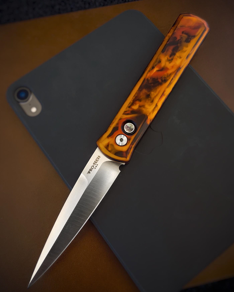 ProTech Automatic Knife - Godfather 921-DF1 - Scrimshaw Gallery