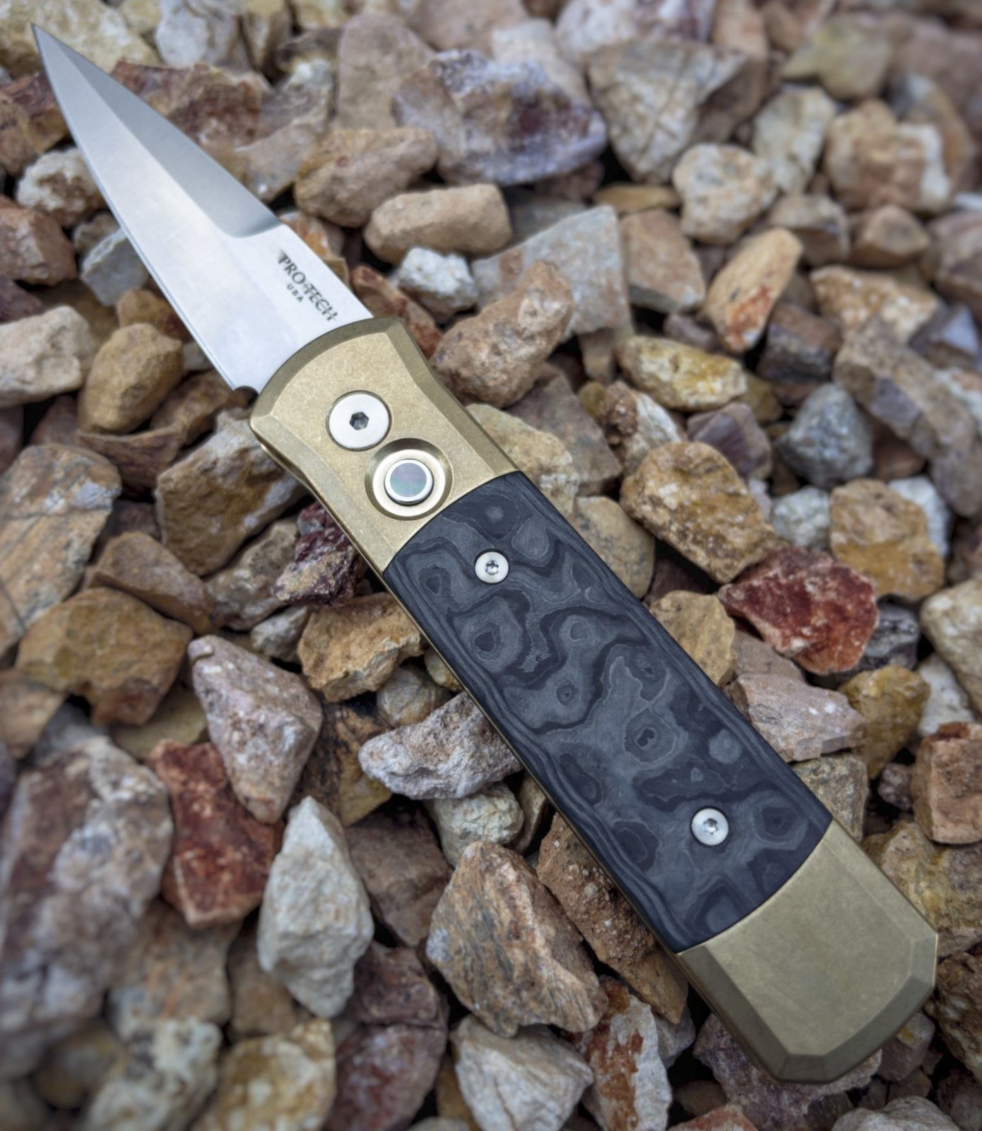 ProTech Automatic Knife - Godson 7114 Camo - Scrimshaw Gallery